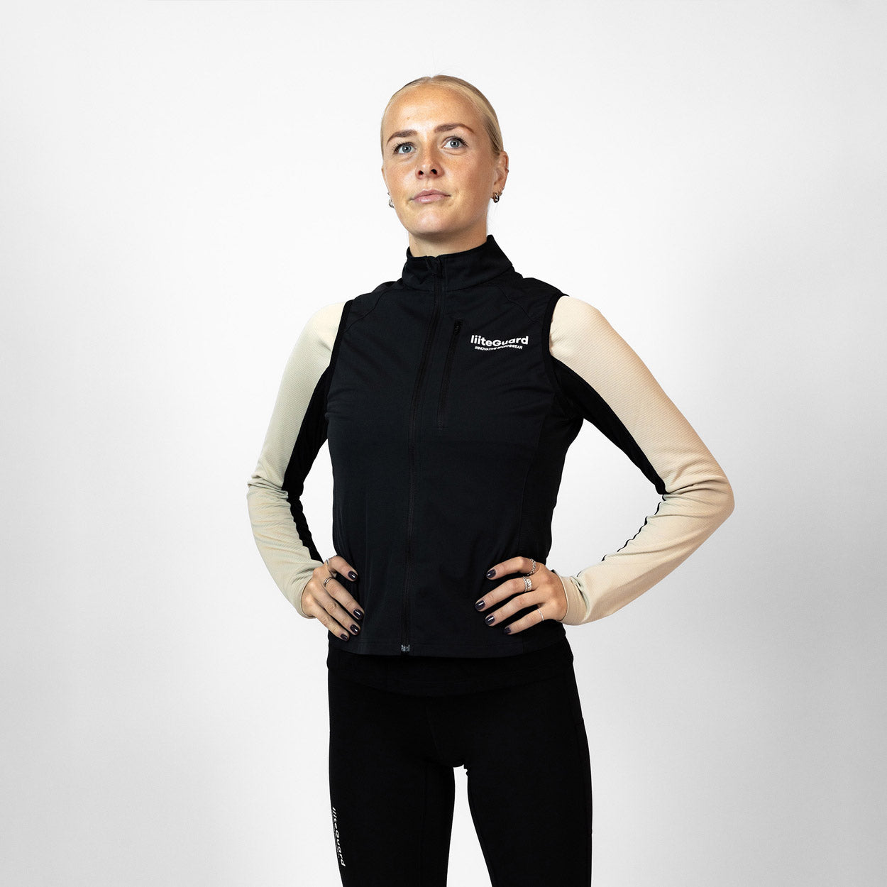 HYDRO-TECH RUNNING VEST – INTERSPORT DK